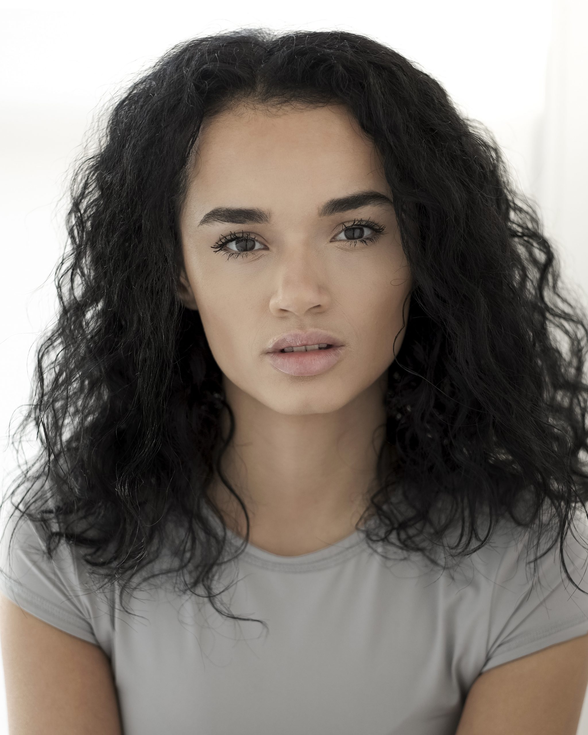 NIAMH HENEGHAN - Urban Talent Actors Management